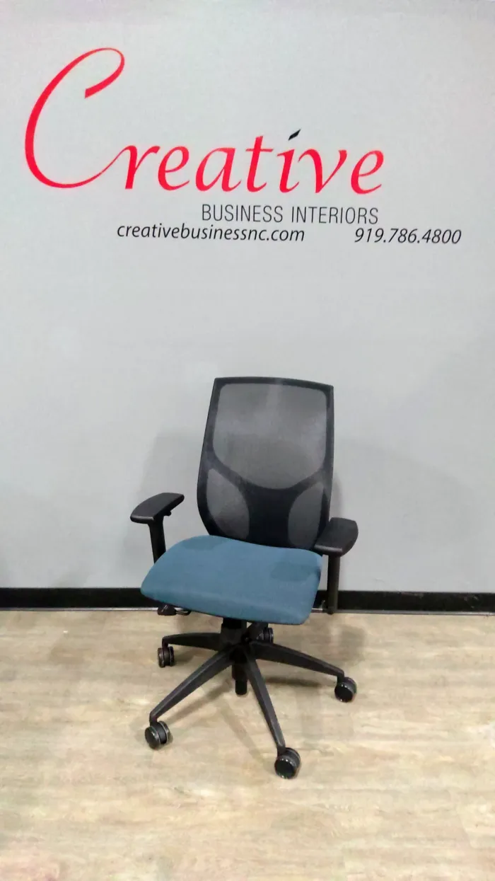 9to5 Seating Vault - Creative Business Used Furniture